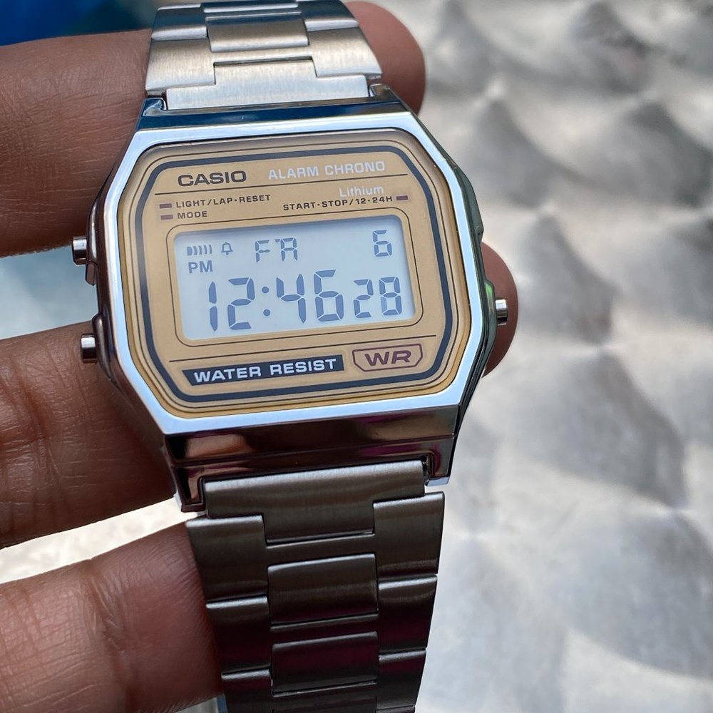 Casio Classic Style Digital Watch , Unisex Size: 35mm… - Gem